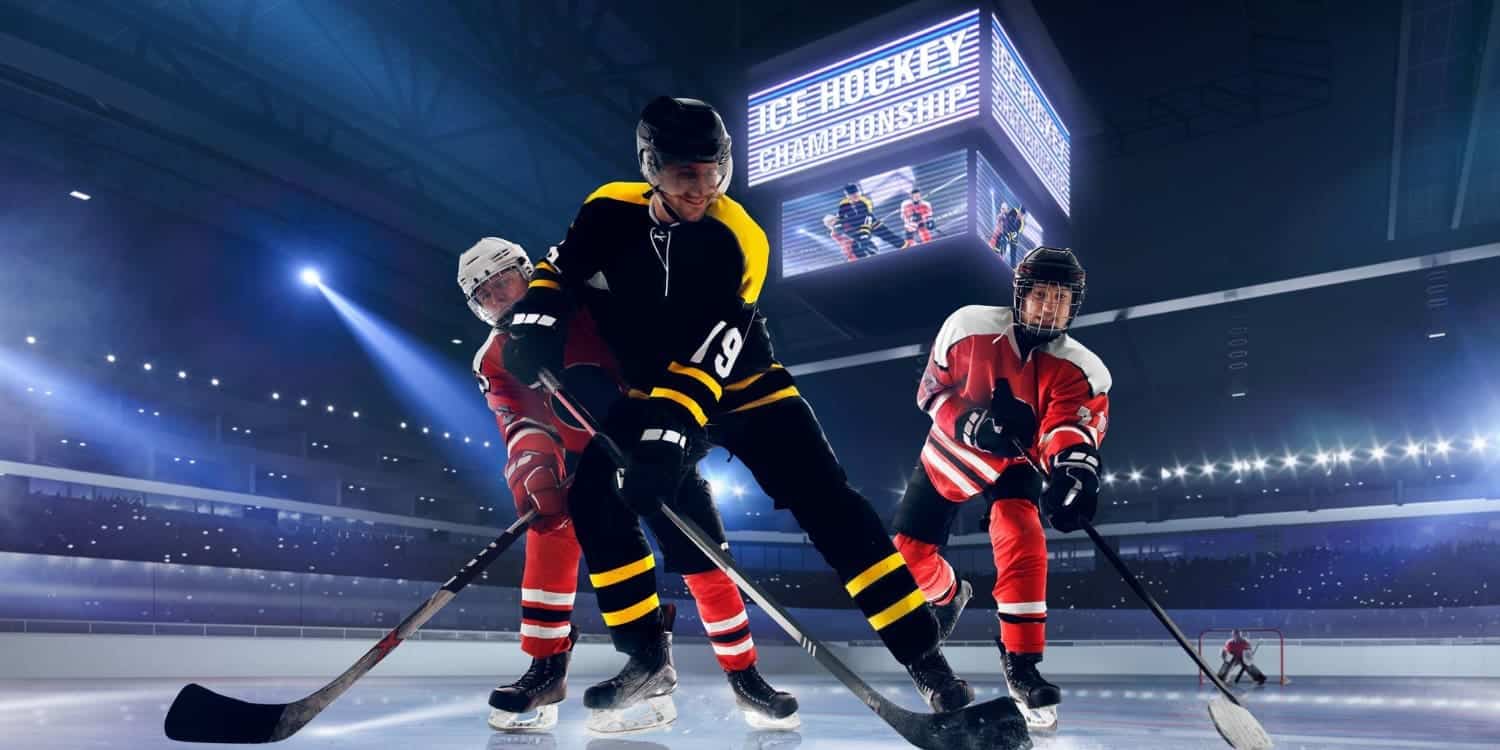Maple Leafs' Annual Practice At Nathan Phillips Square - Canada Hustle